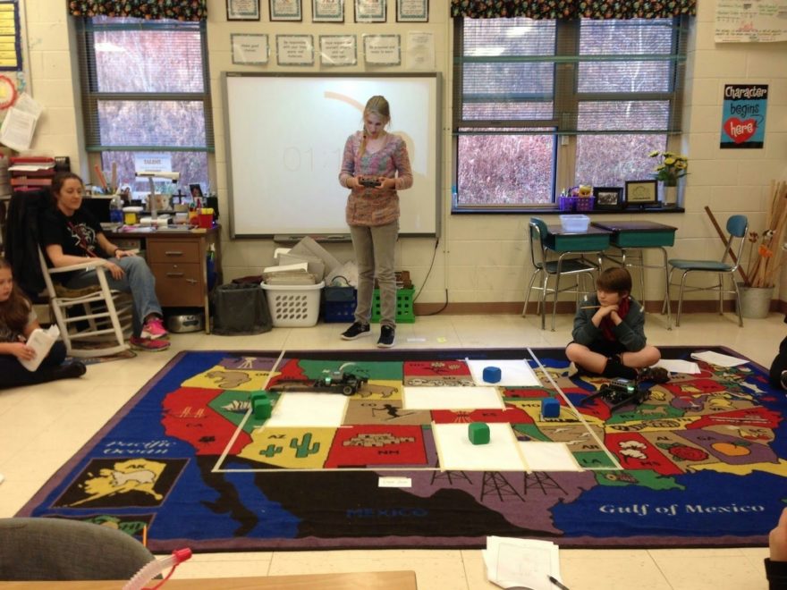 5th Grade PLTW Robotics and Automation | PLTW