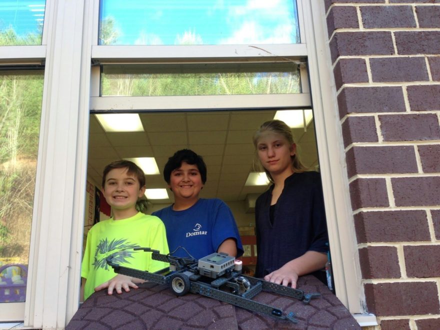 5th Grade PLTW Robotics and Automation | PLTW