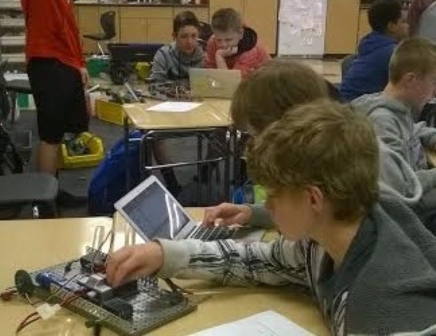 Leveraging Technology in a PLTW Classroom | PLTW